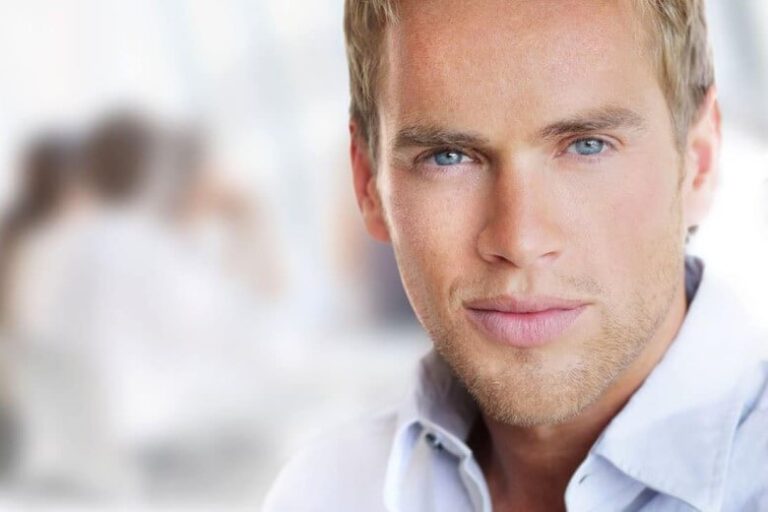 Frauen beeindrucken - 10 erfolgreiche Techniken für Männer
